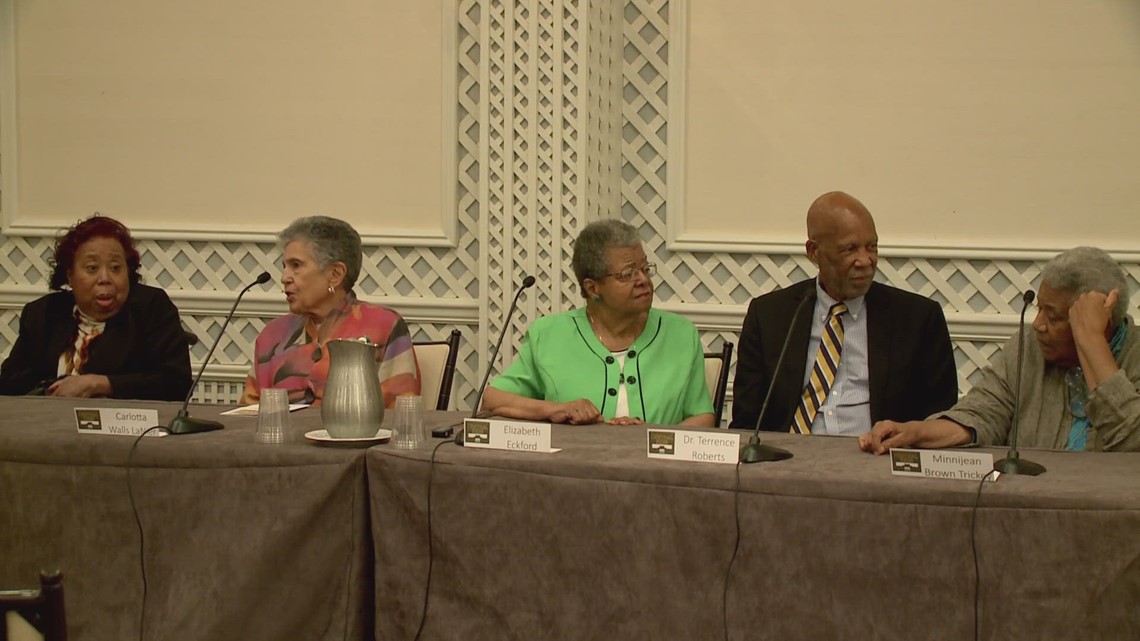 Little Rock Nine honor desegregation of Central High School | thv11.com