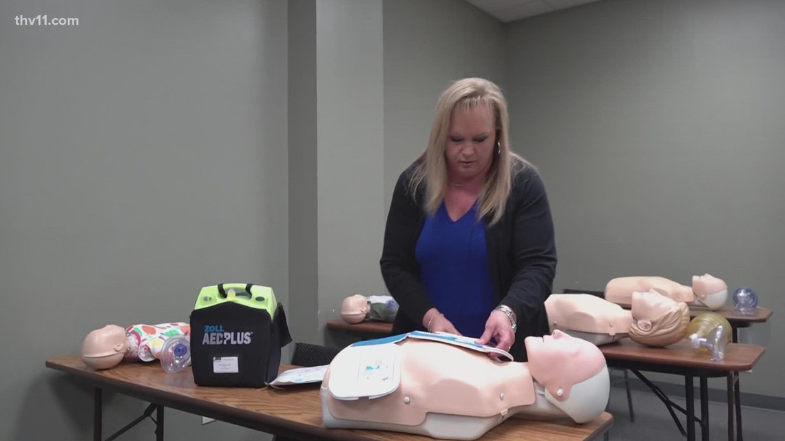 Arkansas nurses encourage a CPR training | thv11.com