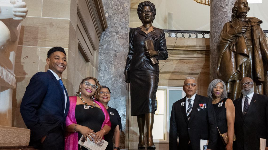 Statue of Arkansas icon Daisy Bates unveiled in Washington, D.C ...