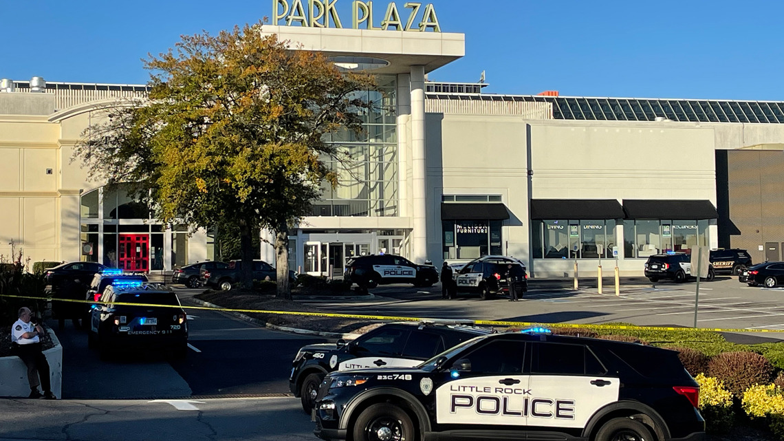 2 people injured in shooting at Park Plaza Mall in Little Rock | thv11.com