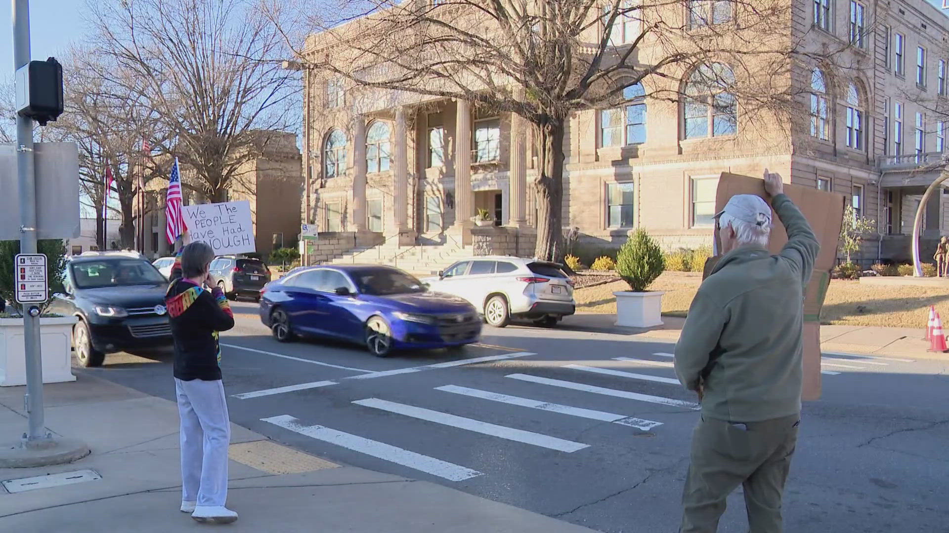 'The Traitors' returns tonight: What to know about Season 4, cast and ...