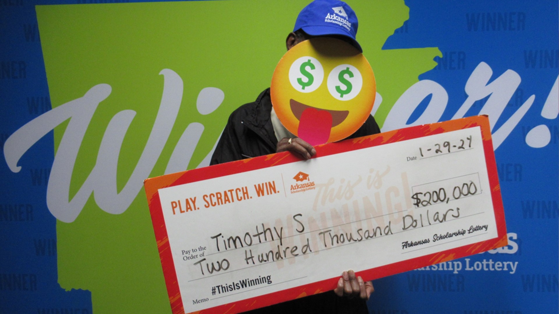 Little Rock man celebrates after winning $200,00 lotto prize | thv11.com