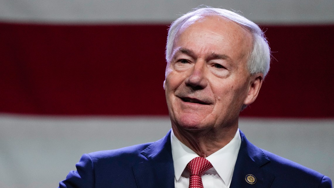 Presidential candidate Hutchinson must find new campaign manager ...