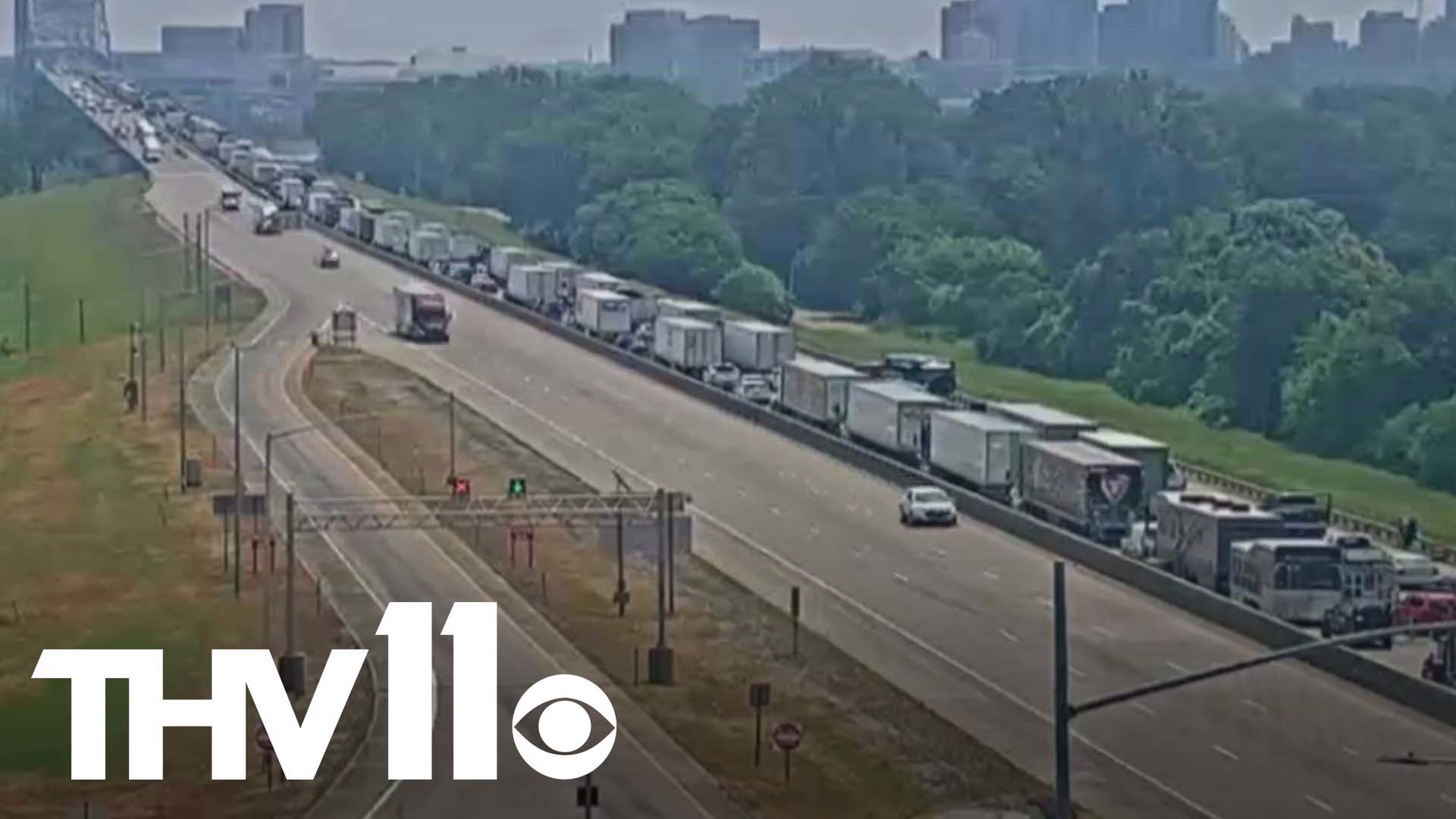 Person under bridge forces I-40 lanes to close | thv11.com