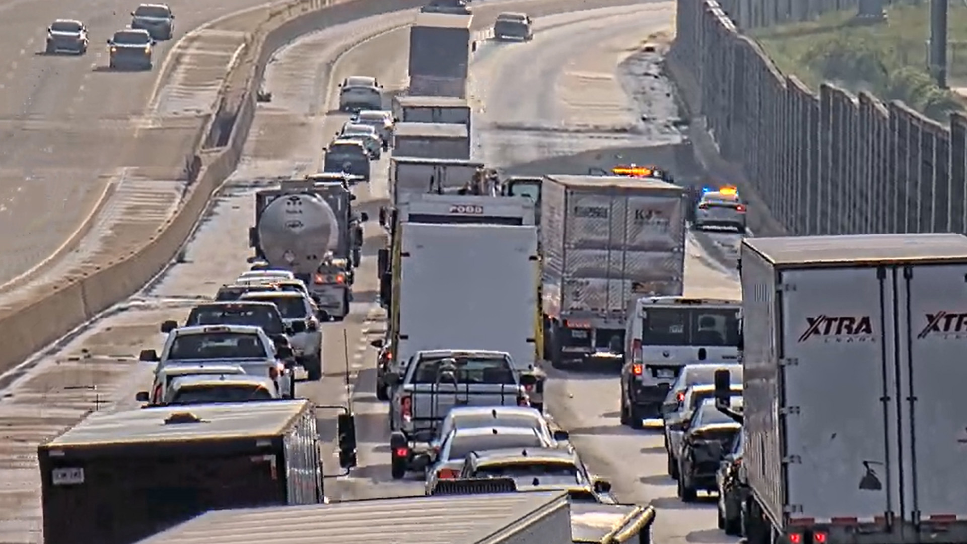 Traffic on I-40 in Pulaski County blocked after water on roadway ...