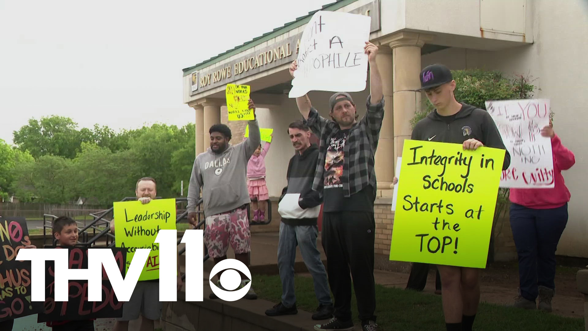 Hot Springs superintendent placed on administrative leave after husband ...