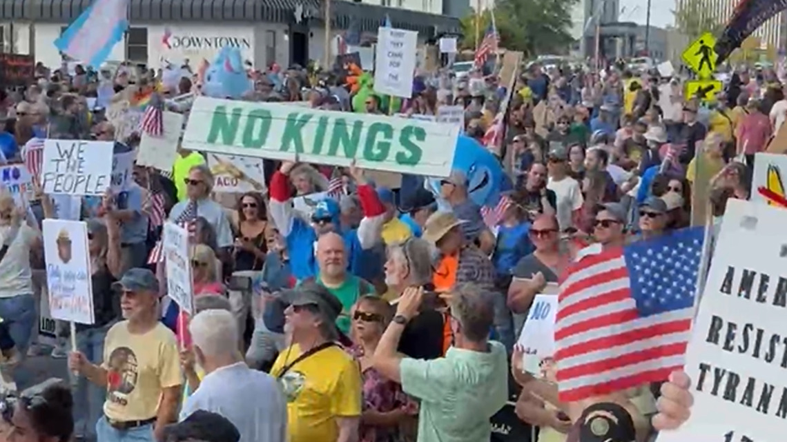 No Kings Protest: Little Rock Crowd Size & Updates - News Usa Today