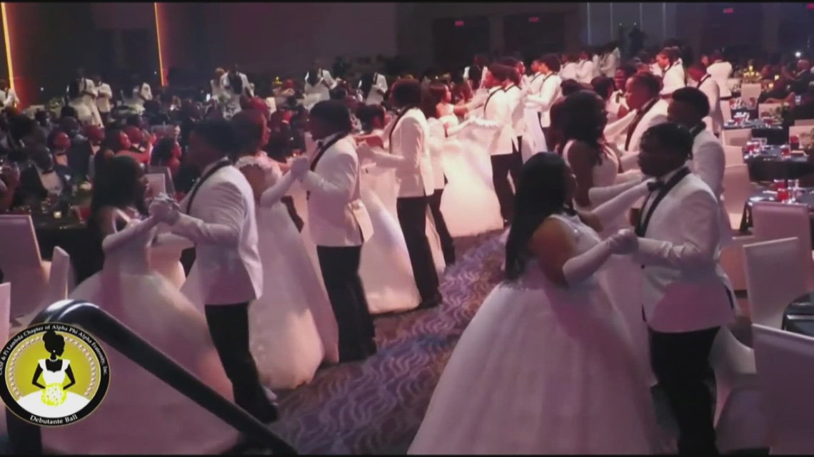 Arkansas High School seniors honored at 75th Pi Lambda Debutante Ball ...