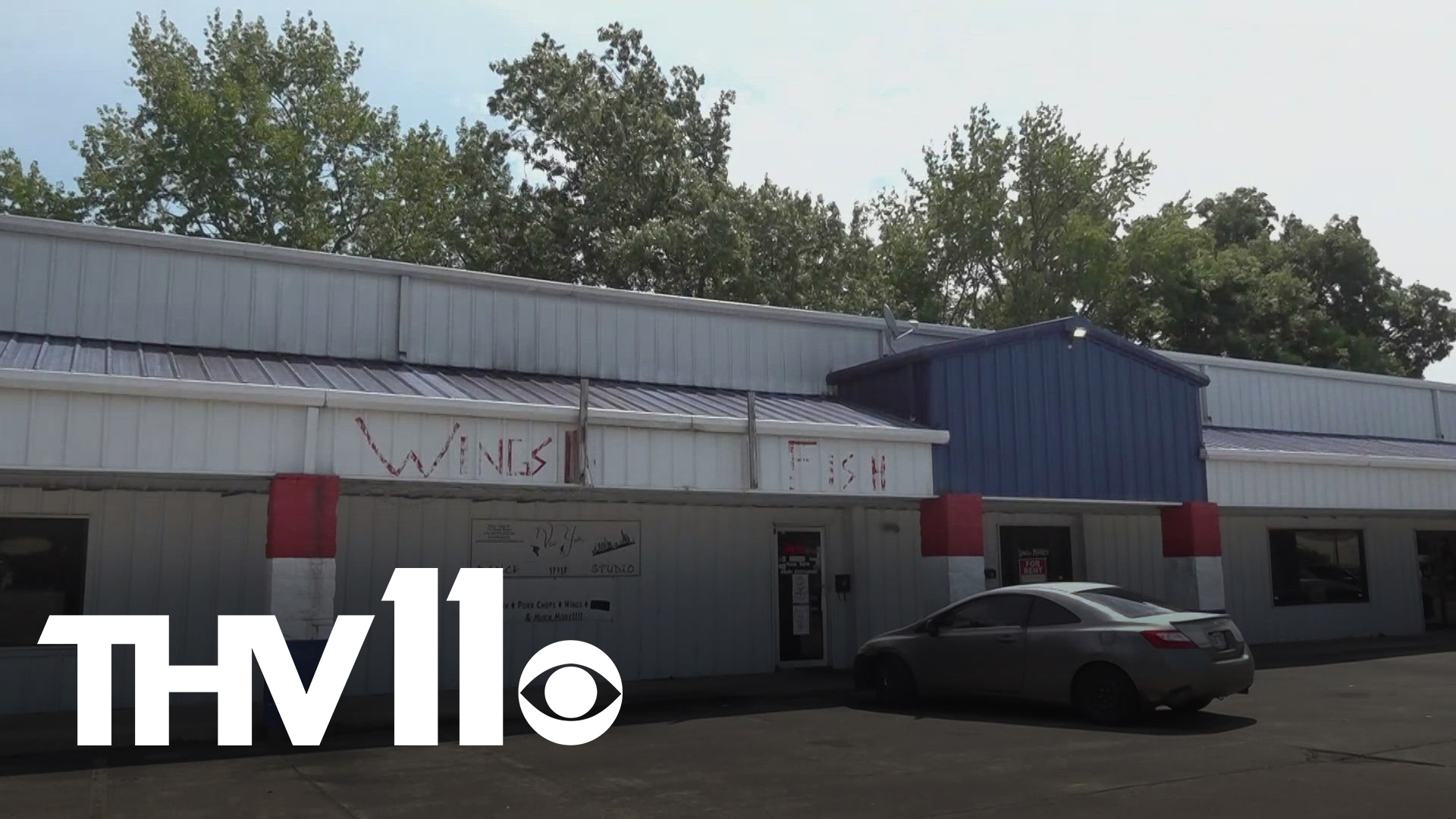 Arkansas police investigate viral fight at dance studio in Pine Bluff ...