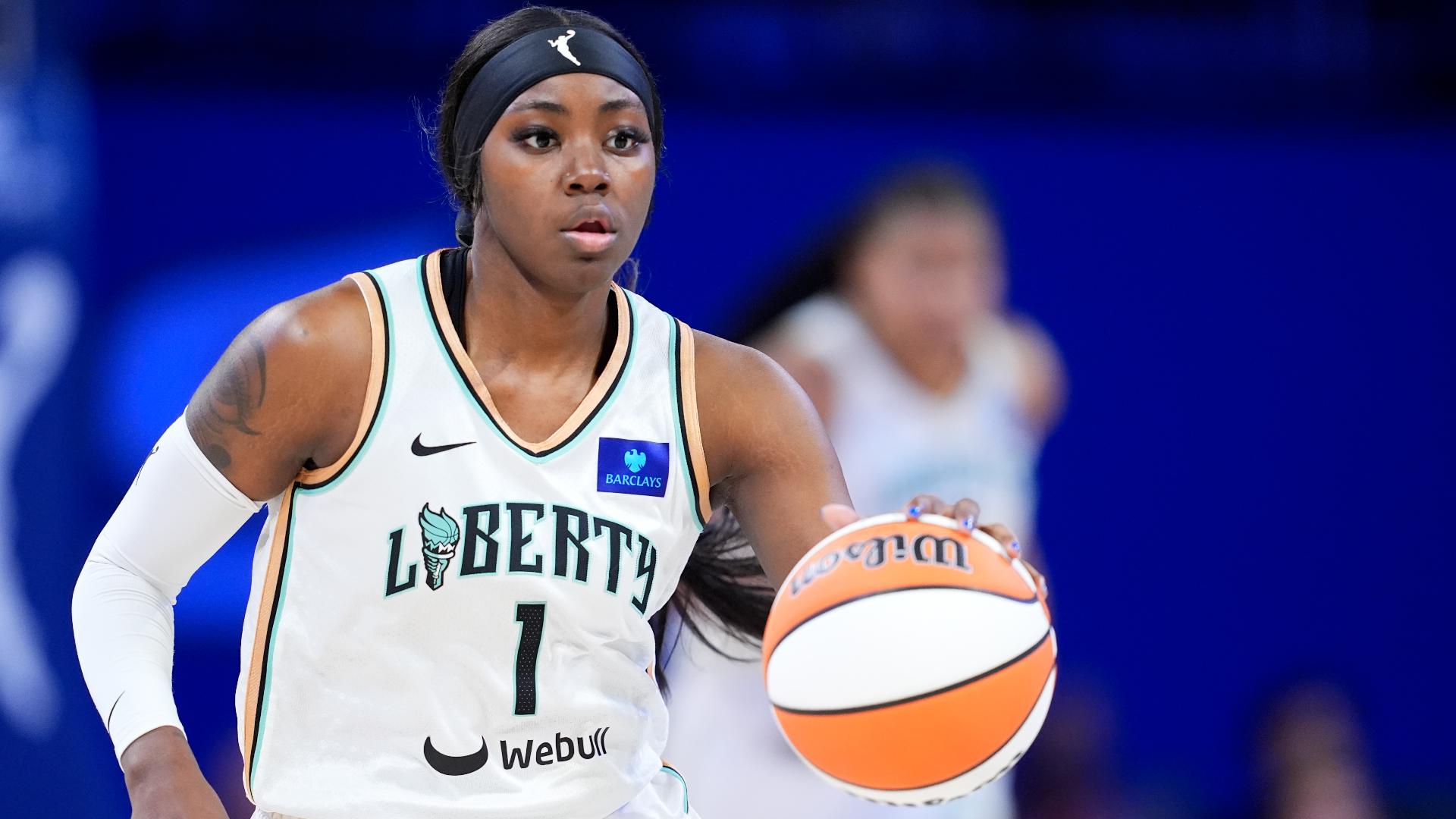 Arkansas native wins first WNBA title | thv11.com