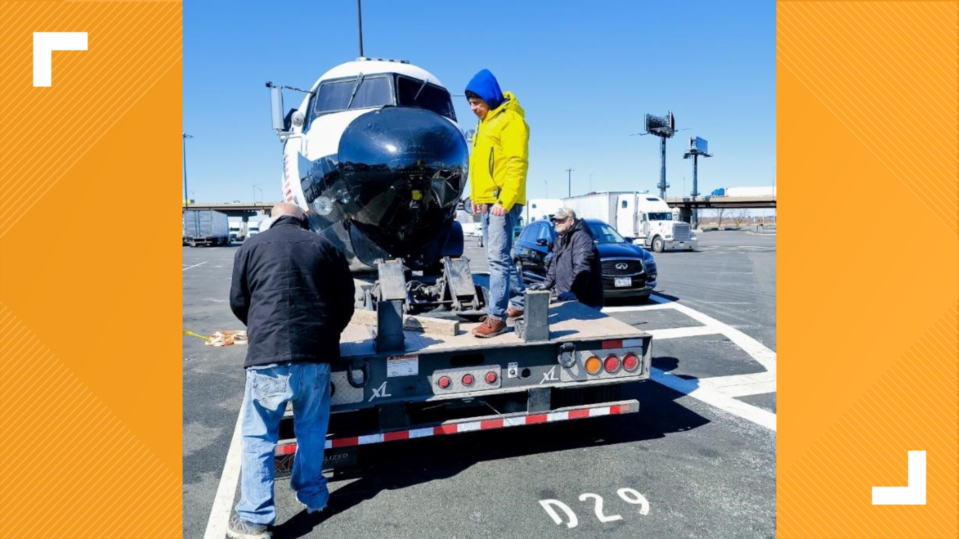 Minute Man restaurant converts WWII airplane to mobile food truck ...