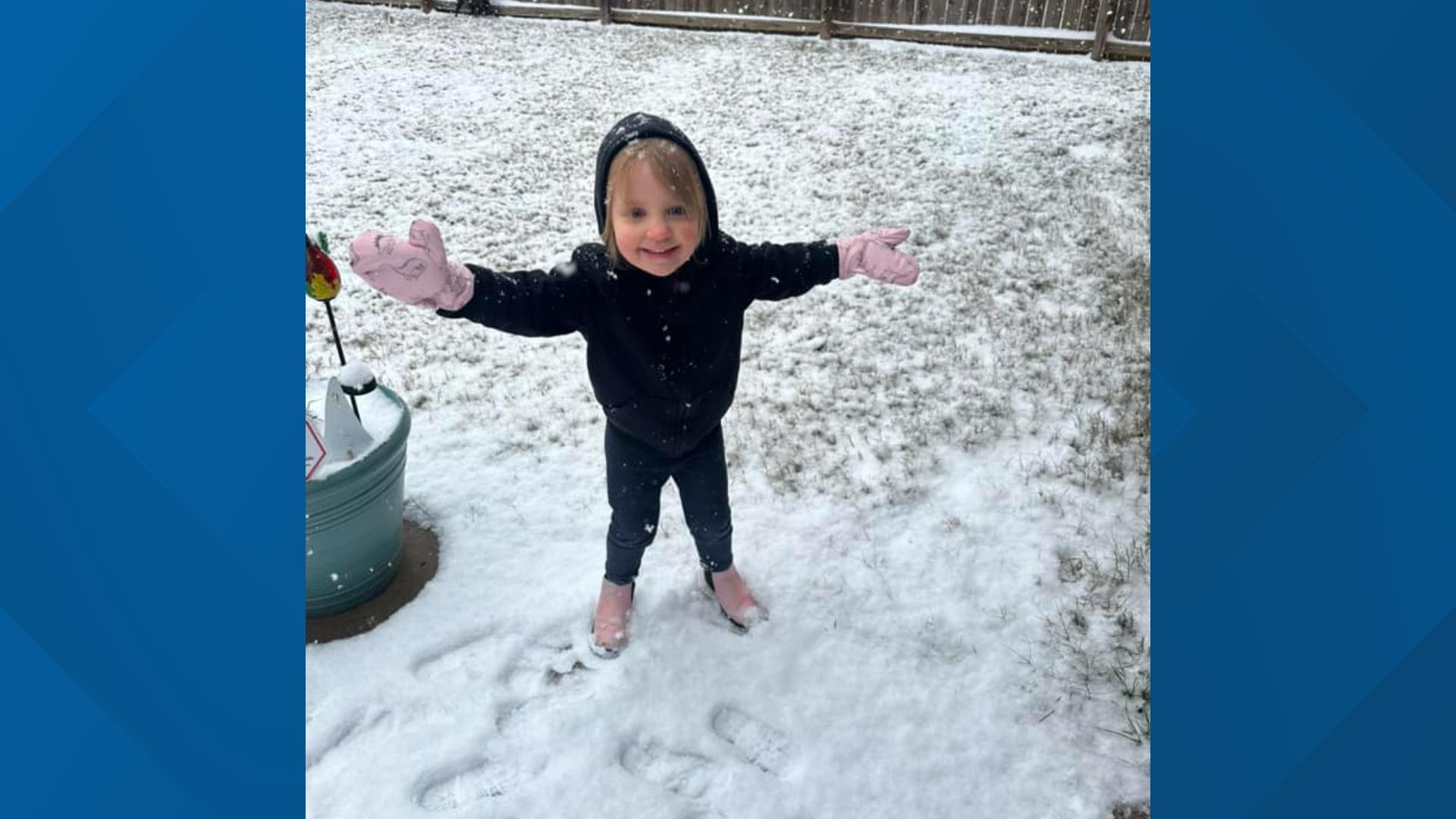 Arkansans get out and enjoy the snowfall | thv11.com