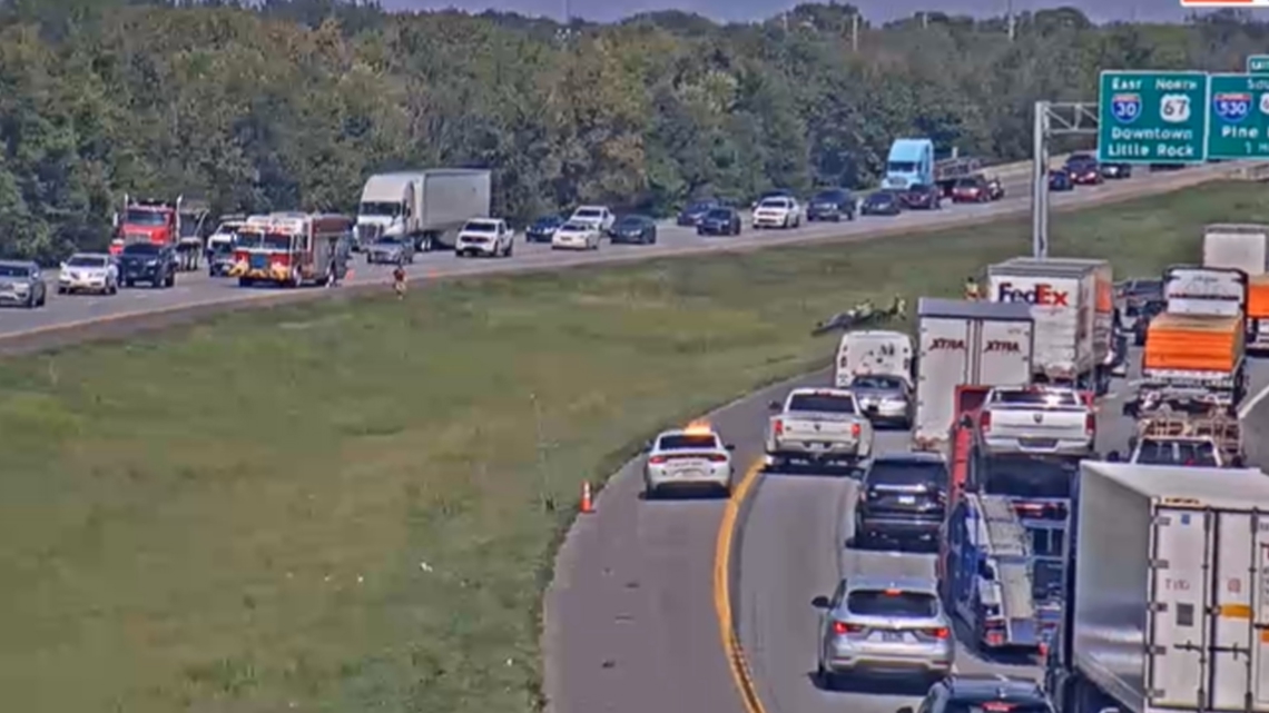 Accident along I-30 westbound causes traffic to slowdown | thv11.com