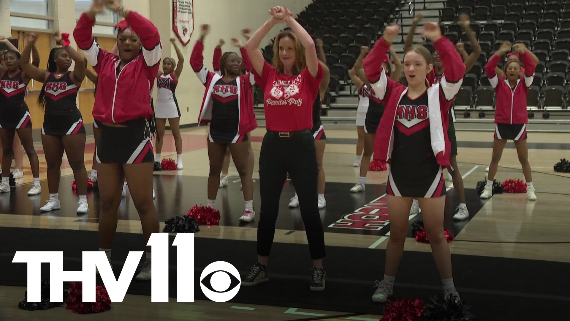 Meteorologist Tracy Beene revisits cheerleading roots with the Hornets ...