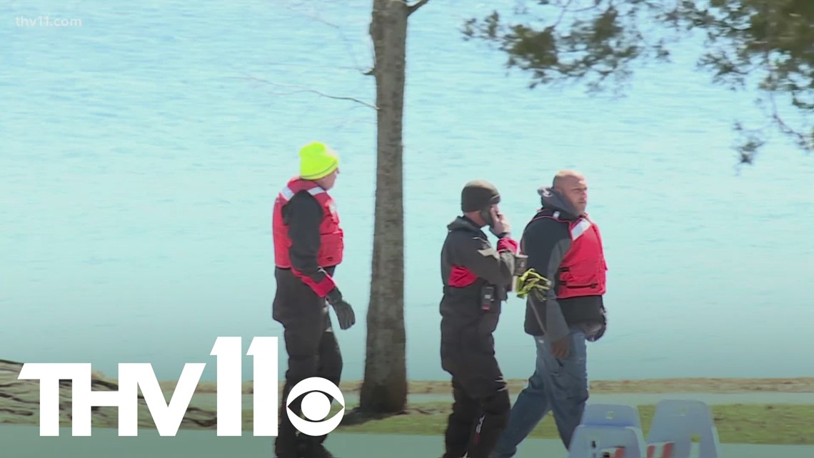 Search for missing father and son seen on Beaver Lake continues | thv11.com