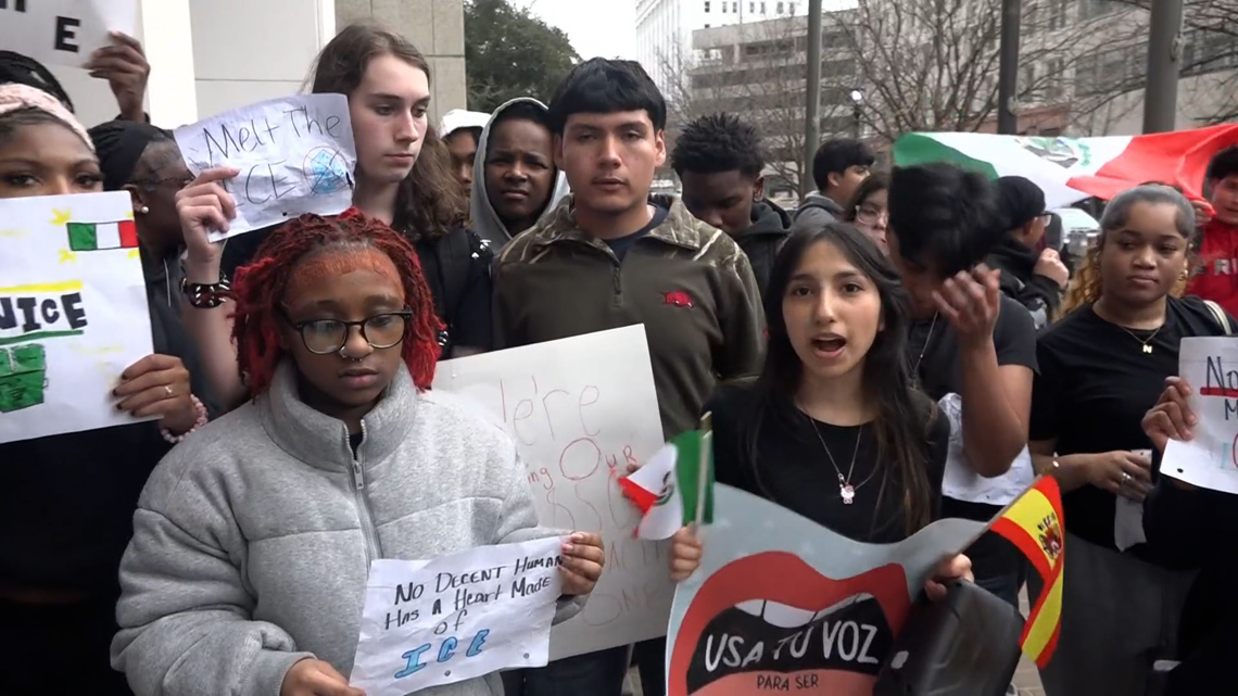 Central Arkansas students plan ICE protests at multiple schools | thv11.com