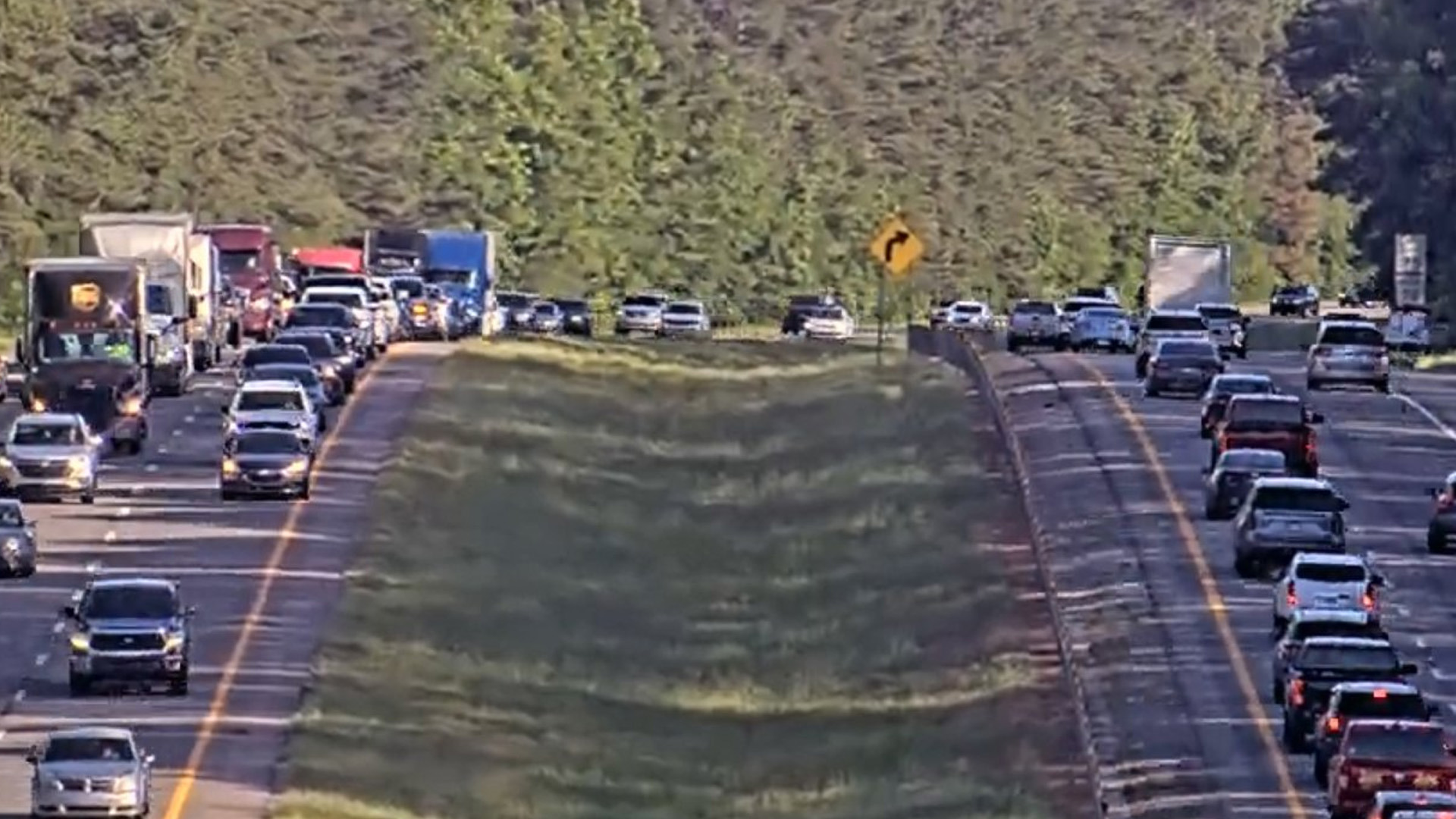 Traffic backed up due to accident along I-530 northbound in Little Rock ...