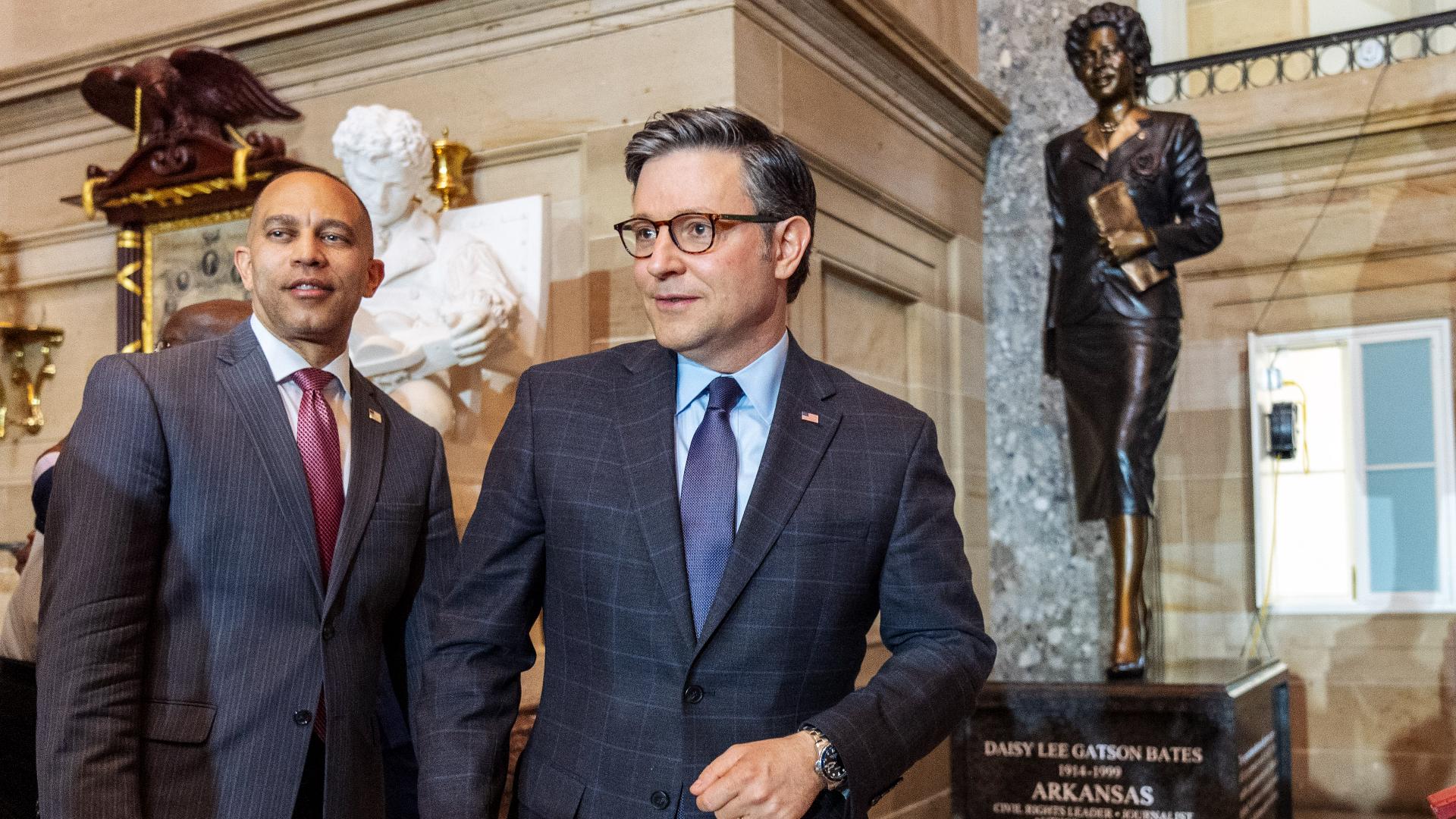 Statue of Arkansas icon Daisy Bates unveiled in Washington, D.C ...