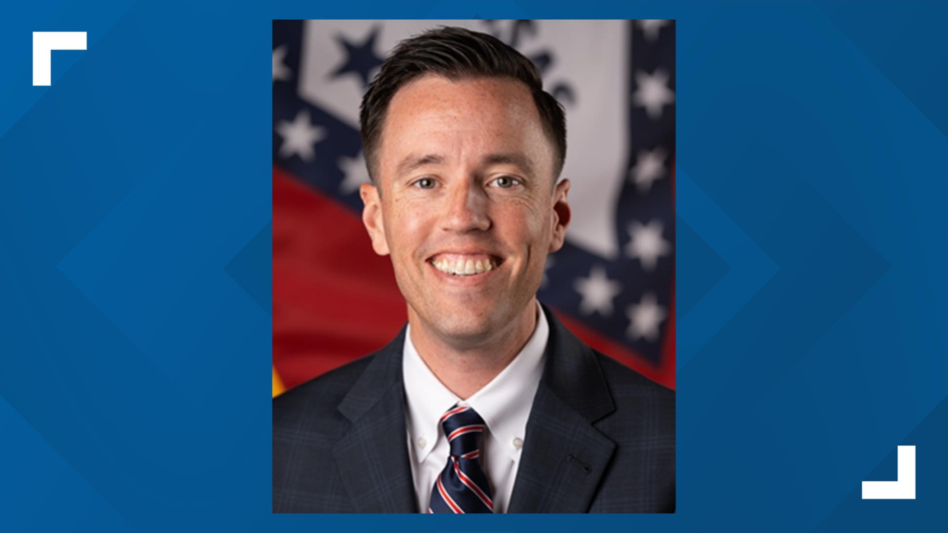 Gov. Sanders appoints deputy chief of staff to University of Arkansas ...