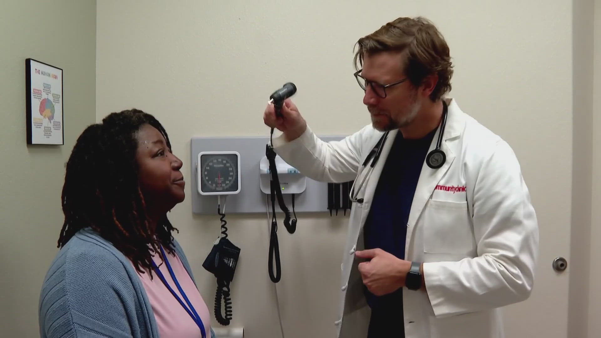 NICU babies get help from nurses with their very first letters to Santa ...
