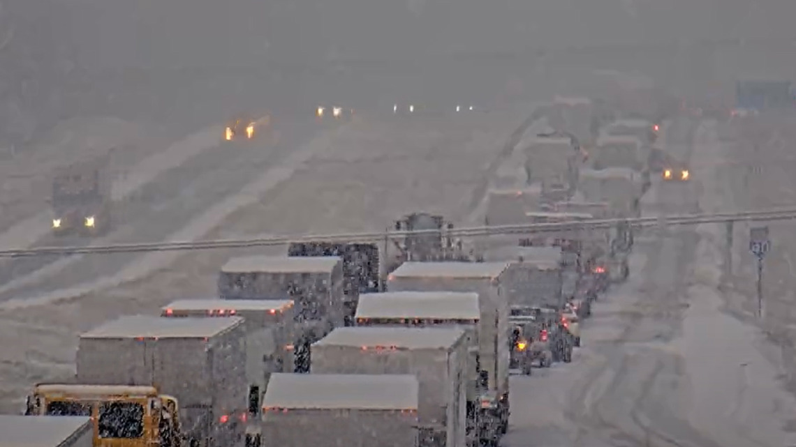 Latest on Arkansas road conditions, power outages due to snowfall ...