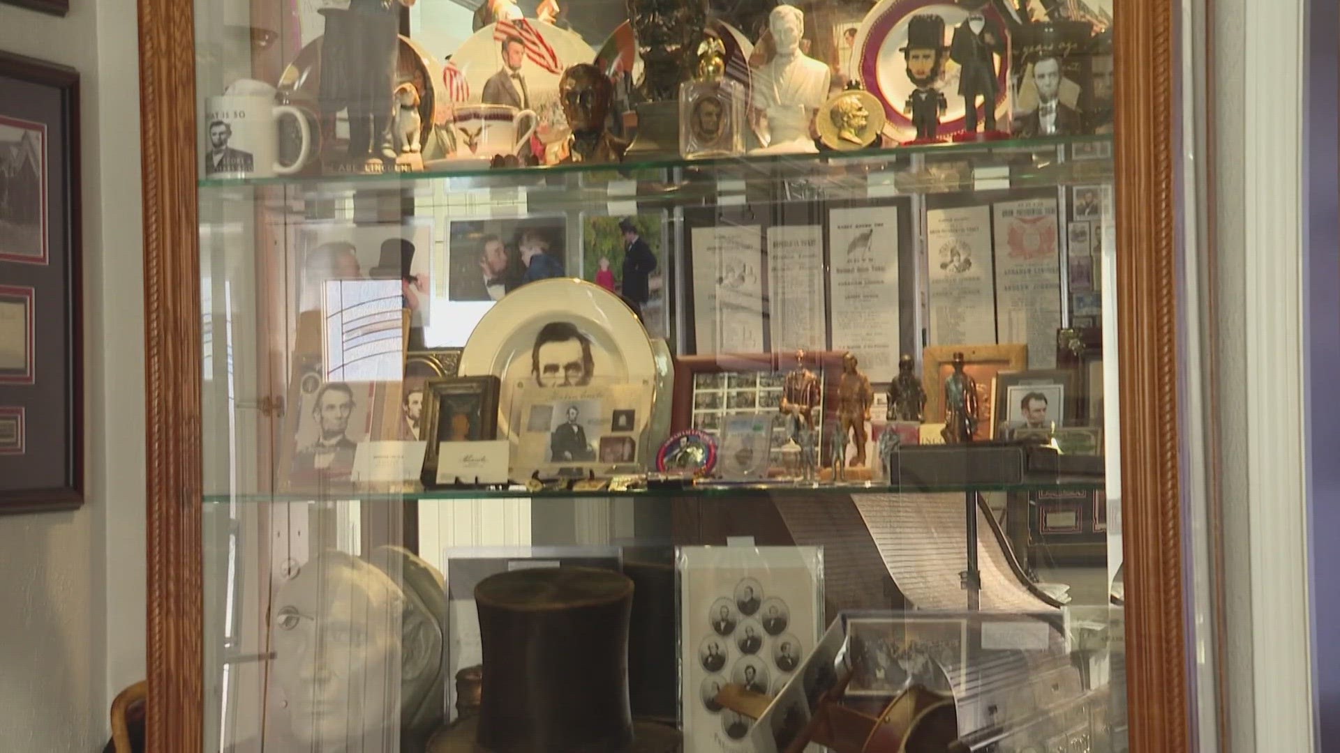 Greenwood man completes presidential signature collection | thv11.com