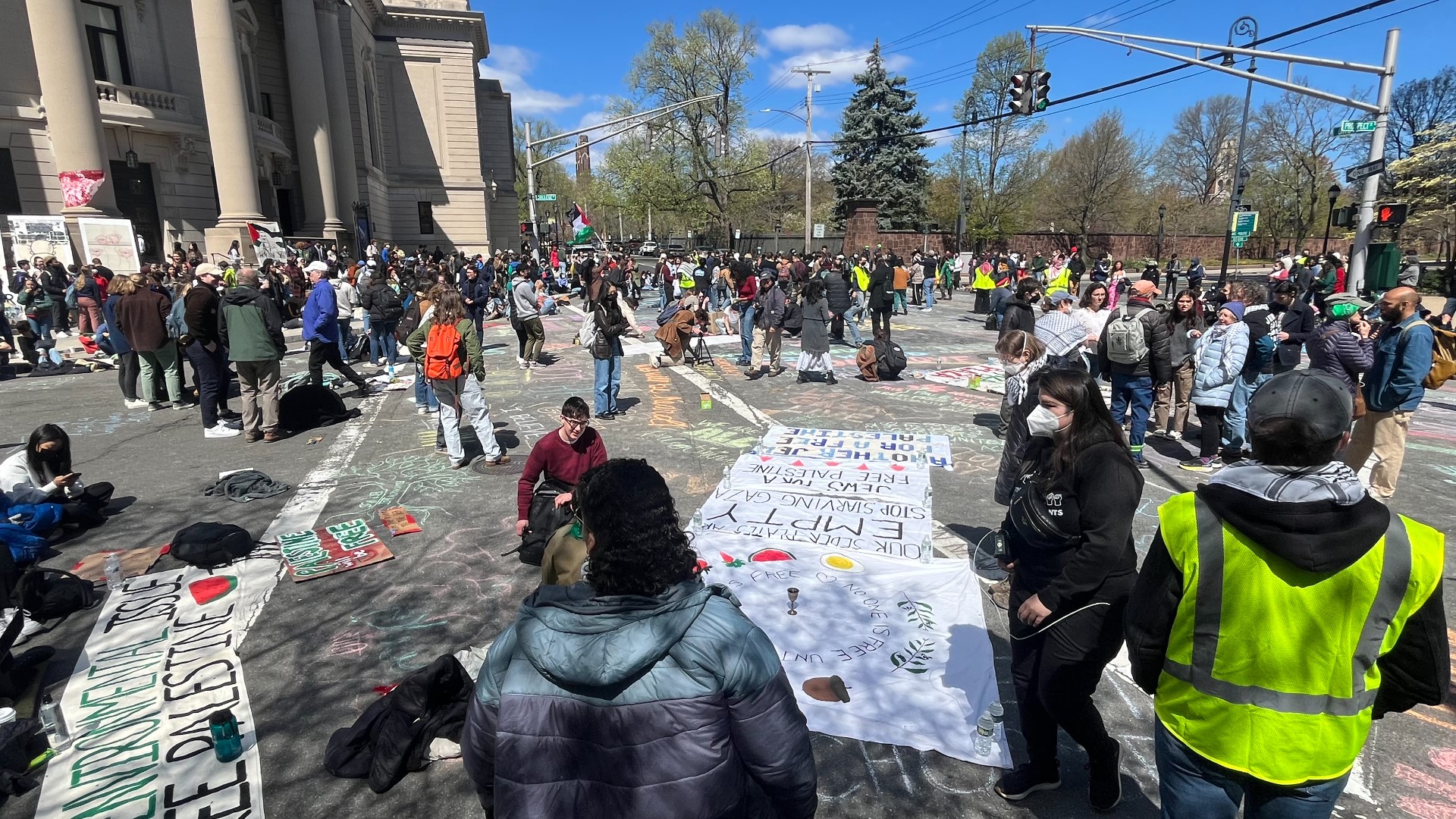 Intersection reopened following pro-Palestinian protest from Yale ...