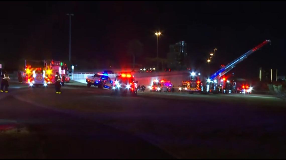 Multiple injured after boat crash near Memorial Causeway Bridge in ...